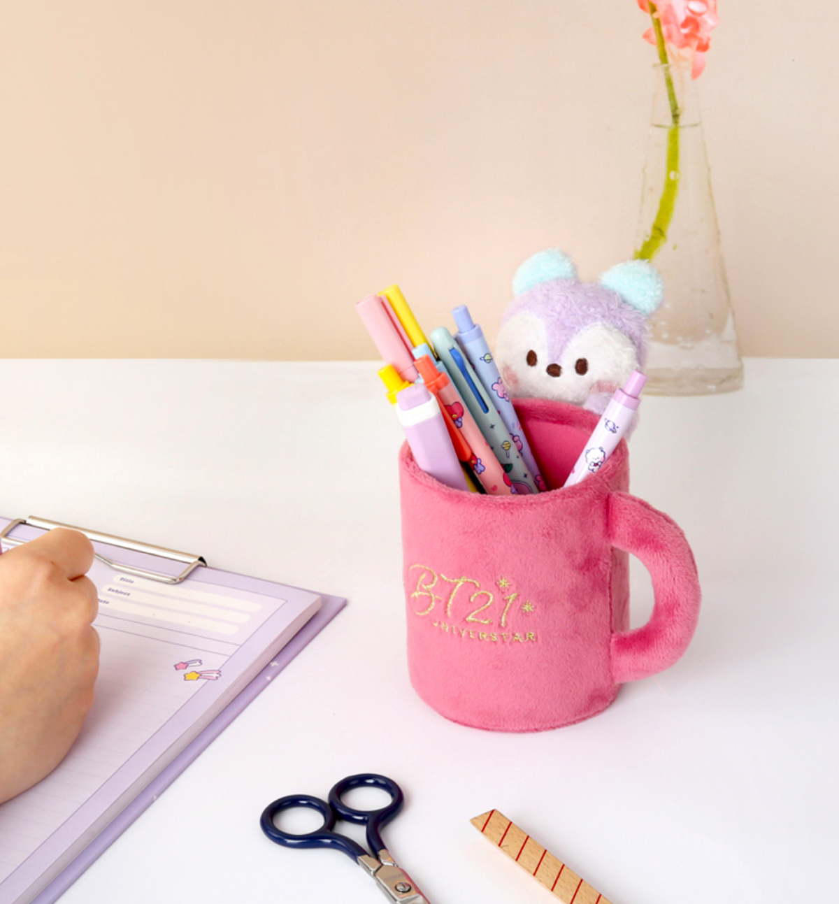 BT21 Minini Plush Pen Holder [Cooky]