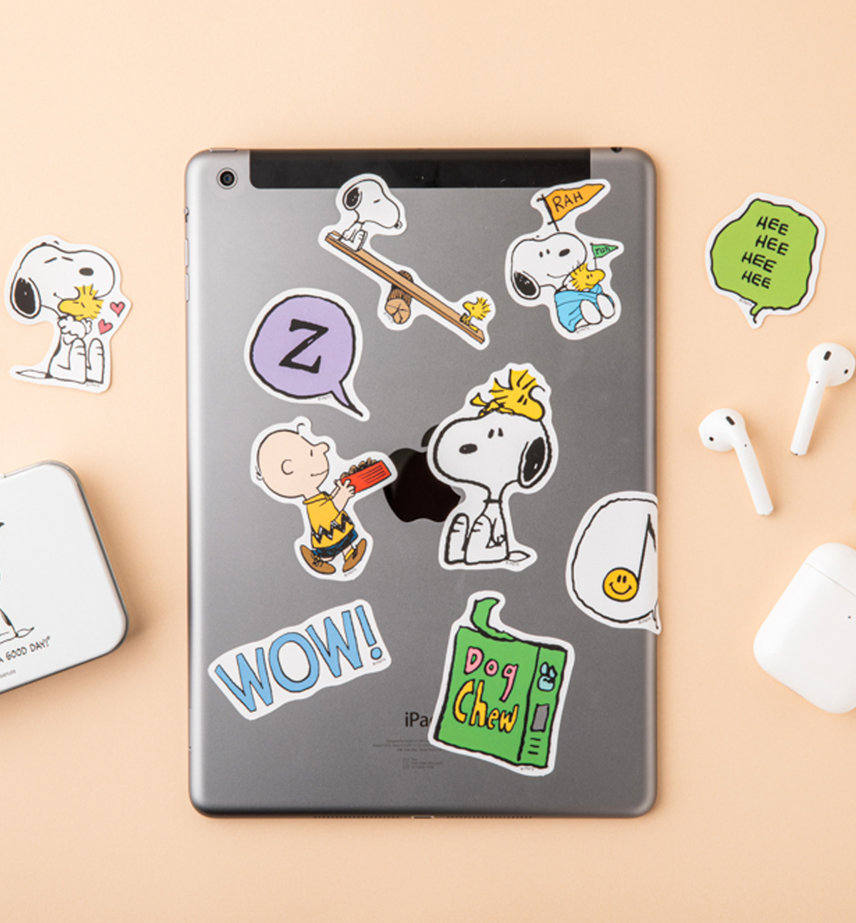 Snoopy & Friends Tin Case Sticker Pack [40 Stickers]