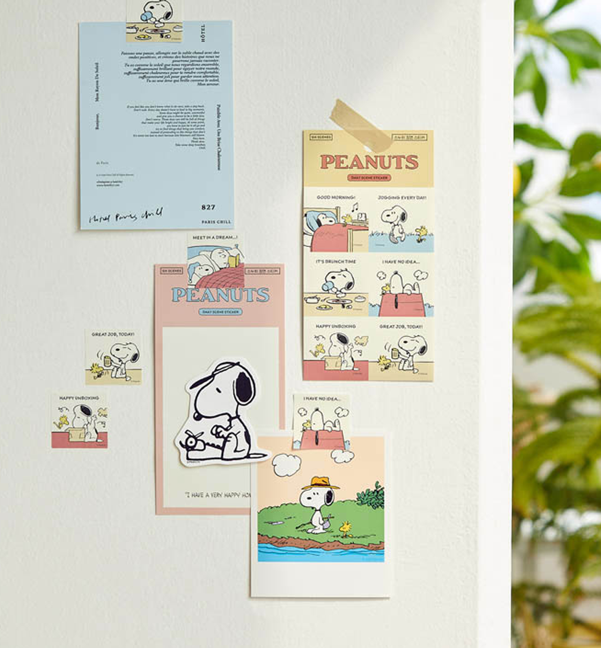 Snoopy Vintage Scene Sticker [2 Designs]