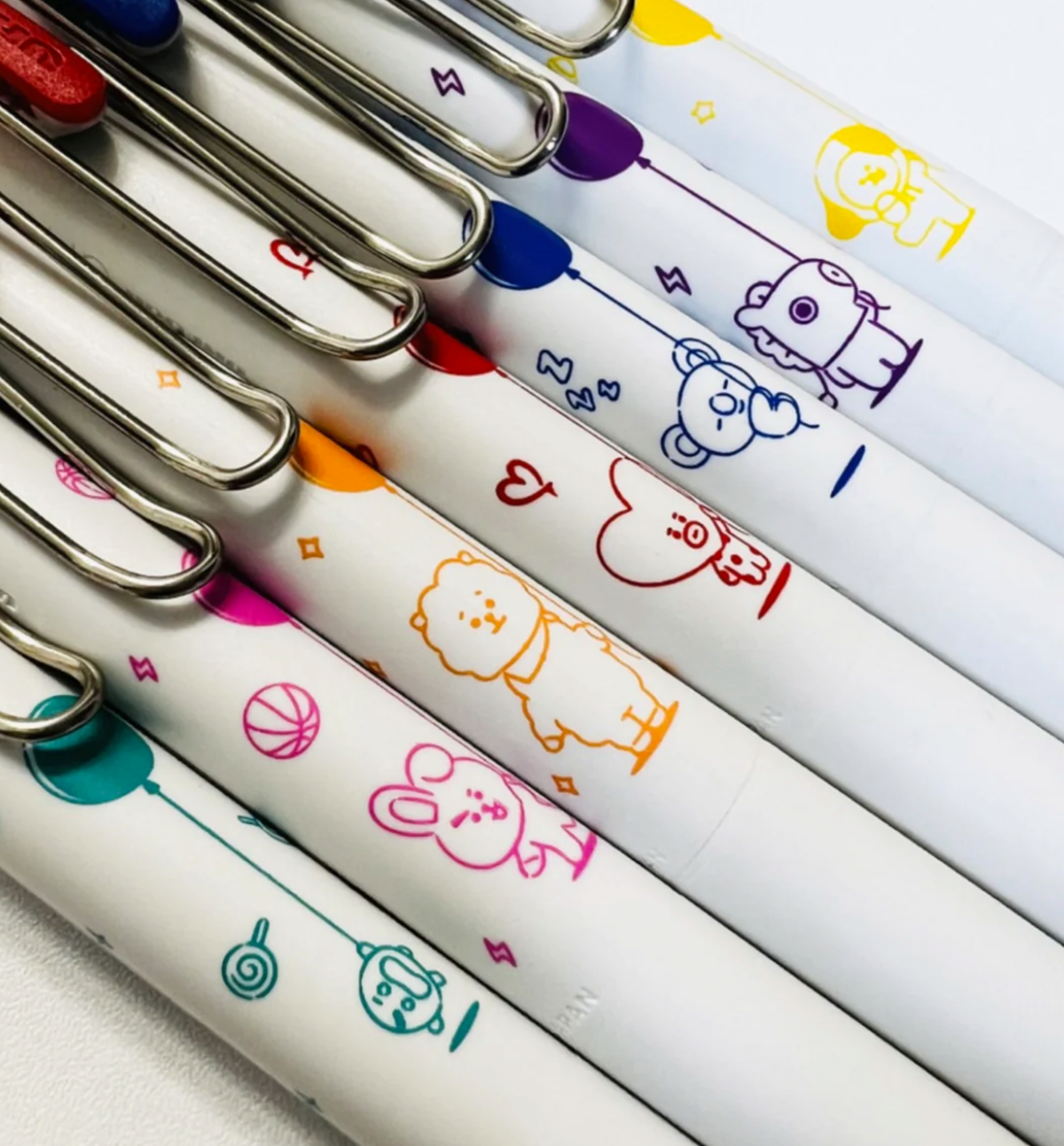 BT21 Uni-Ball Ballpoint Pen Set