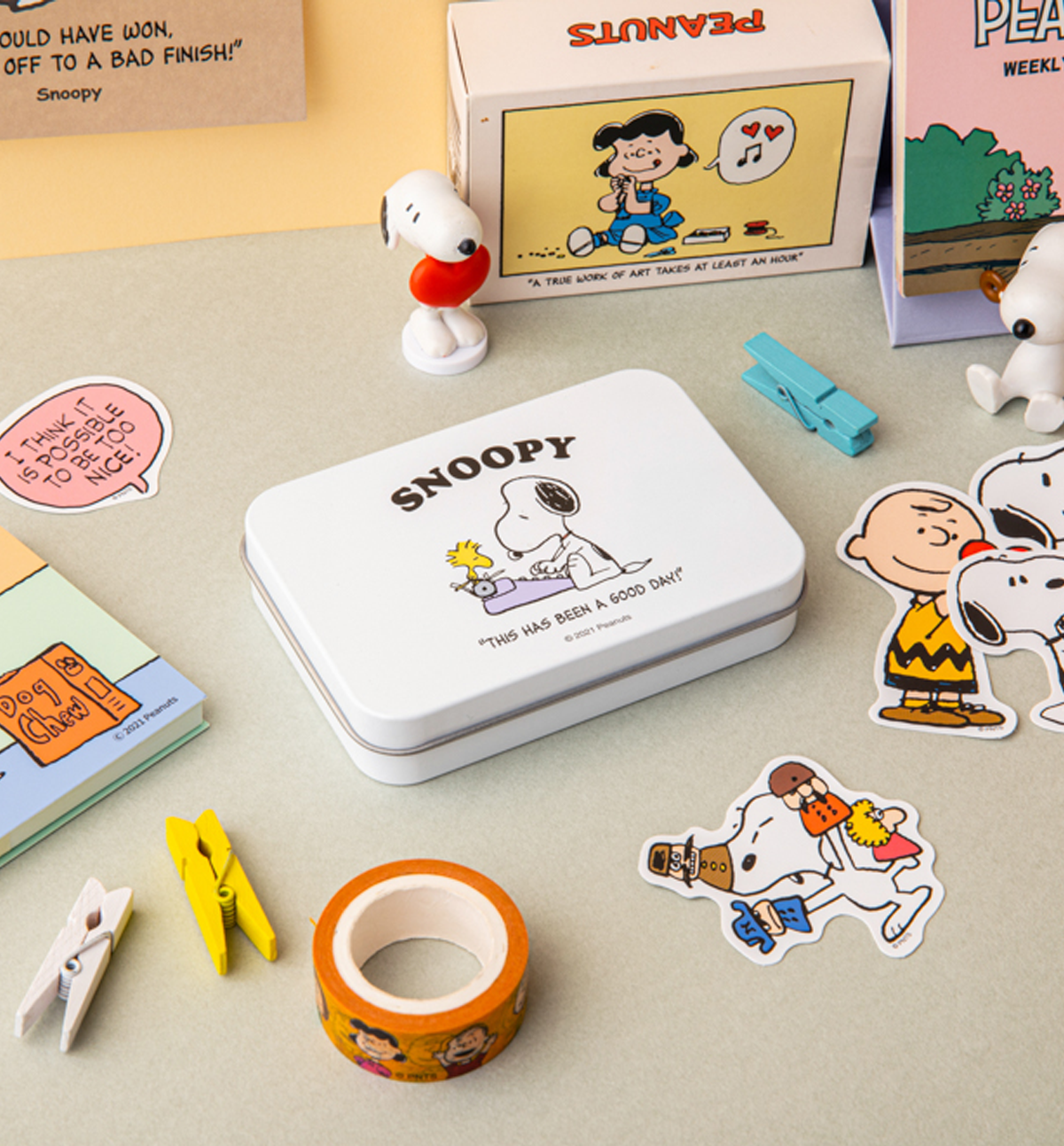 Snoopy & Friends Tin Case Sticker Pack [40 Stickers]