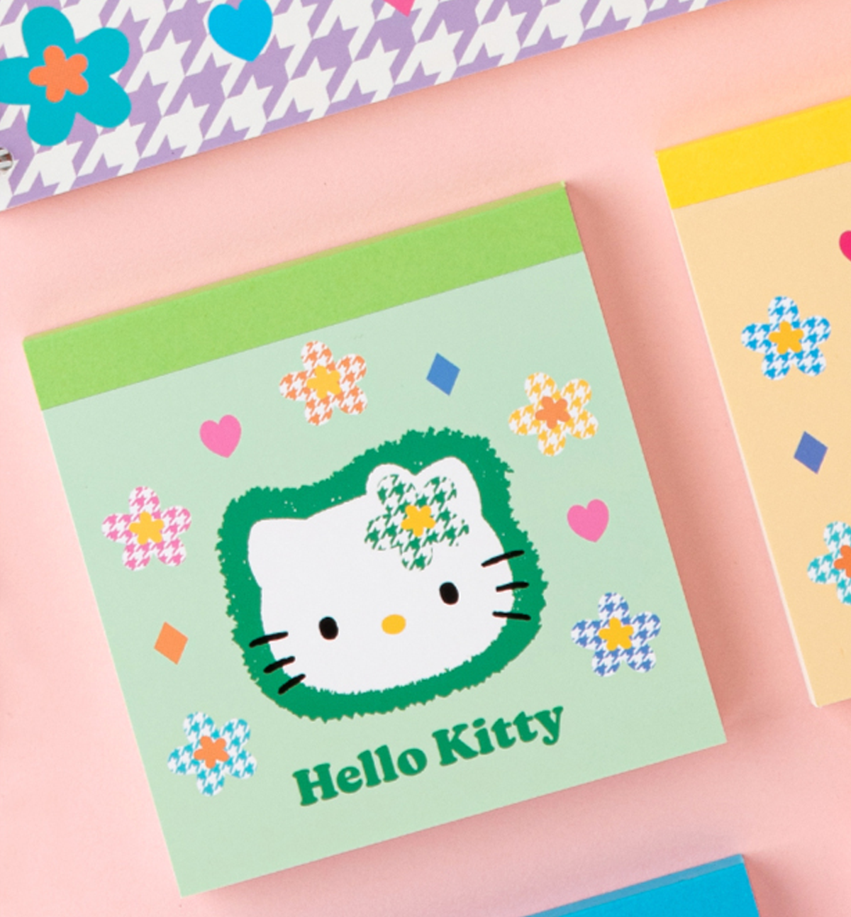 Hello Kitty Memopad [10 Designs]