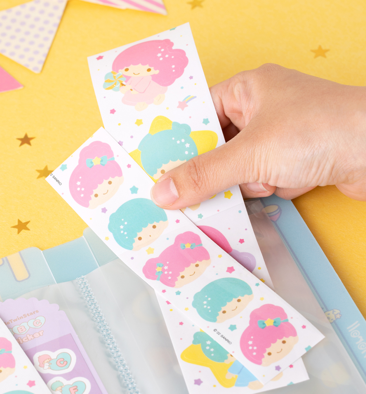 Little Twin Stars Roll Sticker
