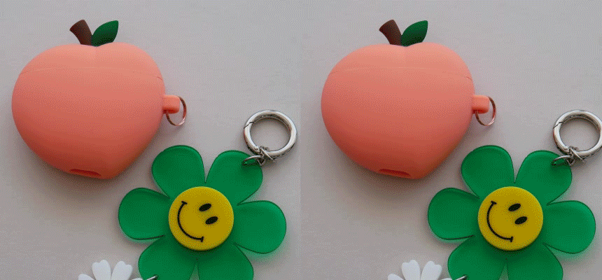 Smiling Flower Acrylic Keyring